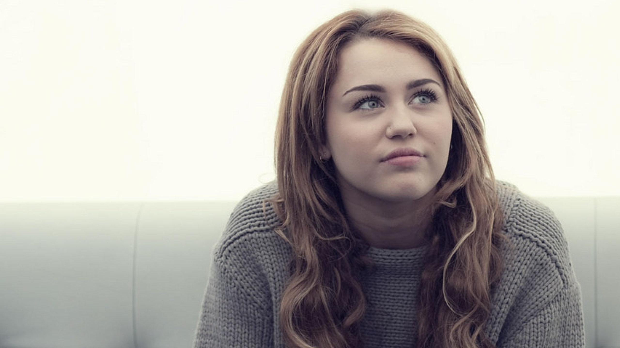 Is Miley Cyrus Adopted? US Woman Claims She Gave Birth to the Singer ...