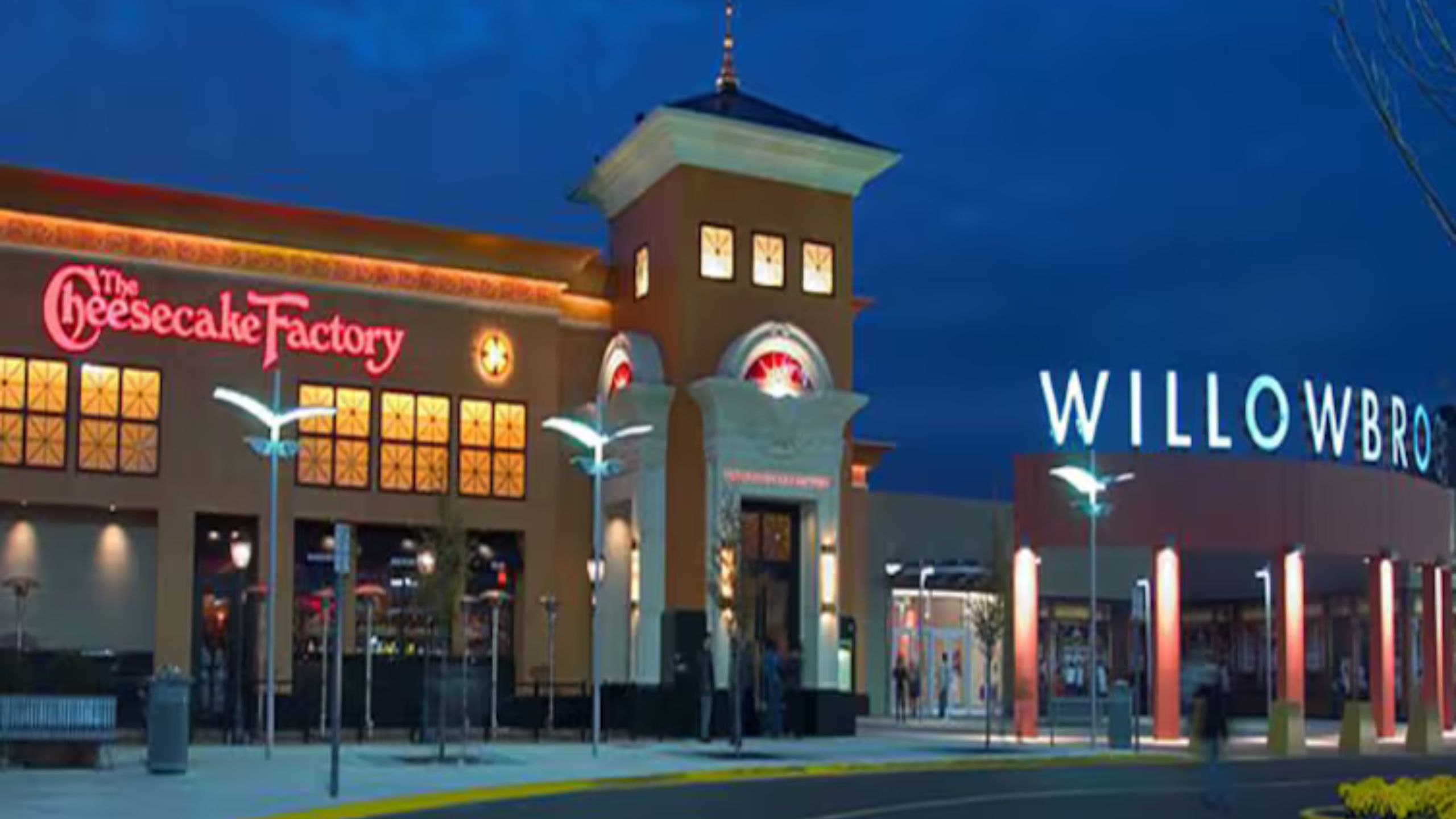 Major Police Response at Willowbrook Mall After Altercation Ends With ...