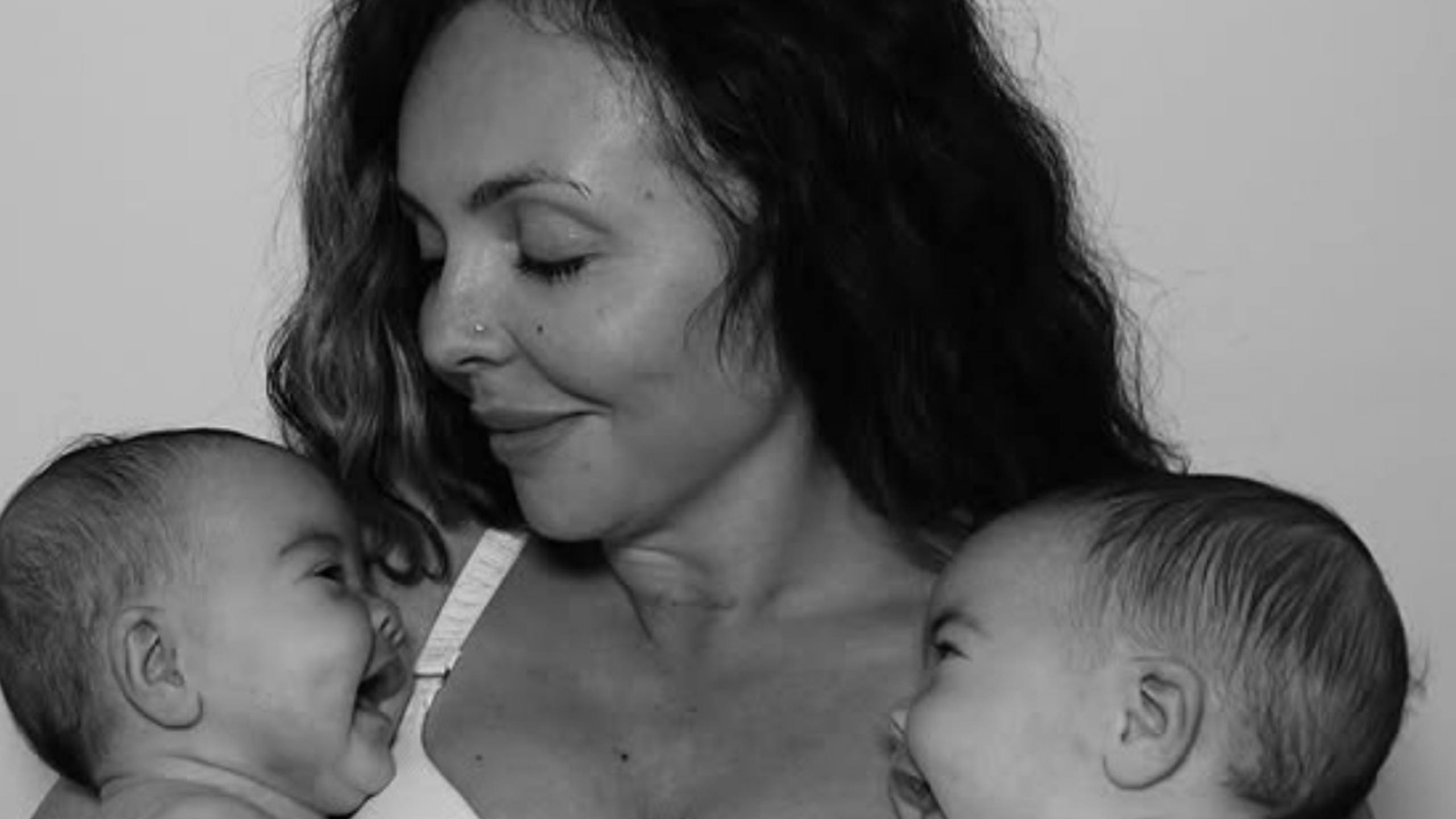 SMA Type 1 Warning Signs Reassured as 'Normal — Why Jesy Nelson Was ...