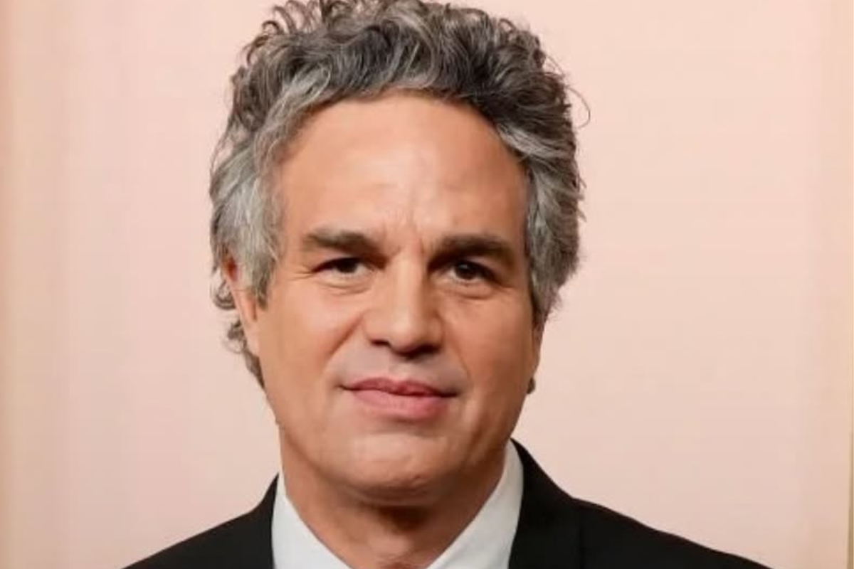 'Stormtroopers Running Around': Mark Ruffalo's Emotional Breakdown ...