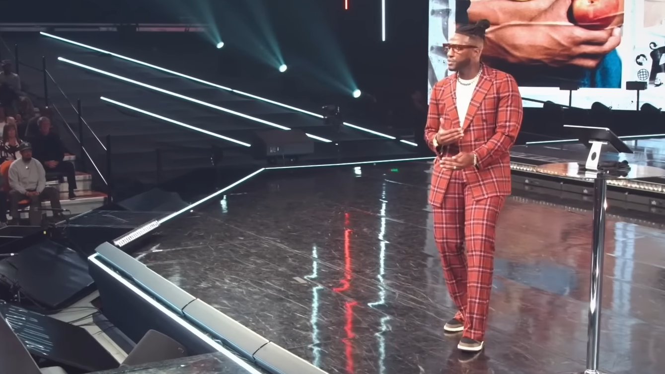 Pastor Mike Todd Breaks Silence on Druski Mega Church Pastor Skit After ...