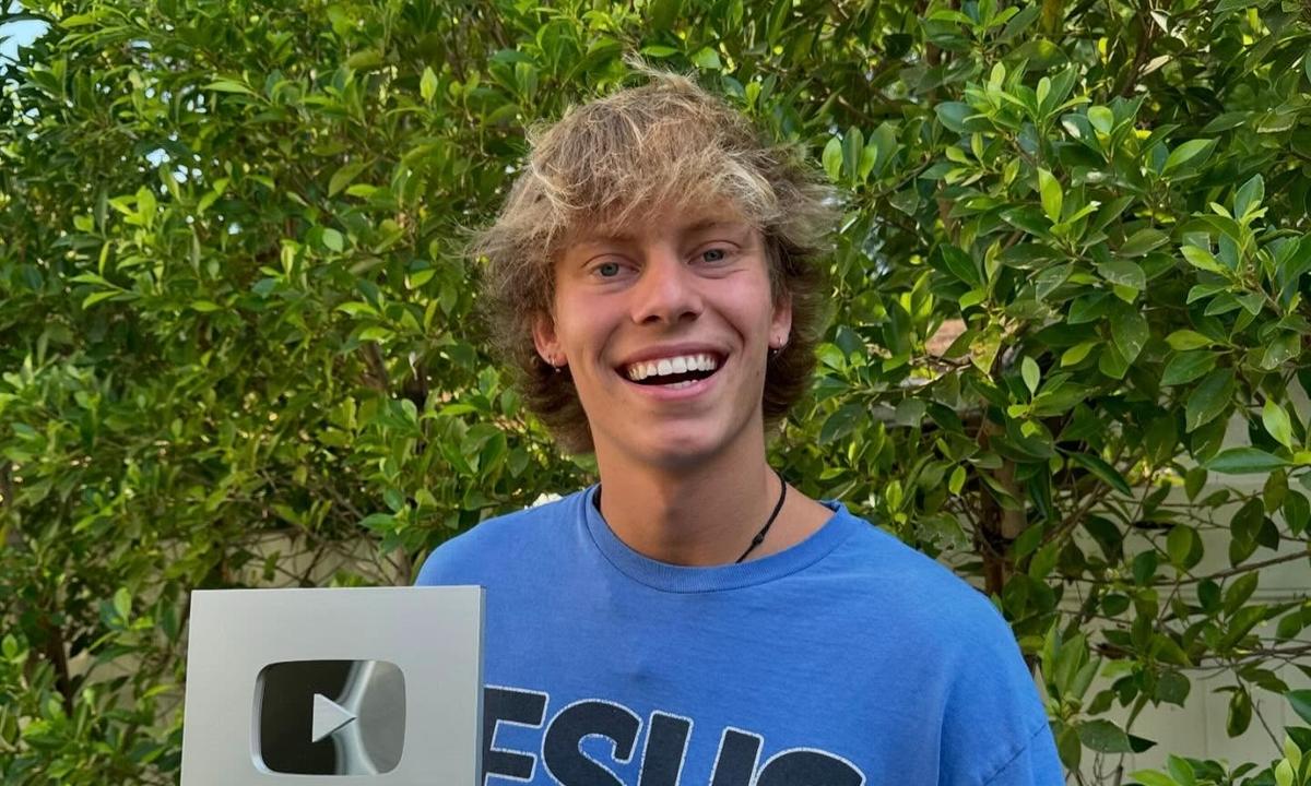 Faith Apparently For Sale – Bryce Crawford's 'Praise Energy' Provokes ...
