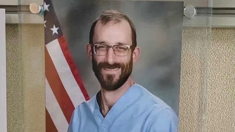 3 Photos of Alex Pretti: The ICU Nurse Killed by Border Patrol Agent in ...