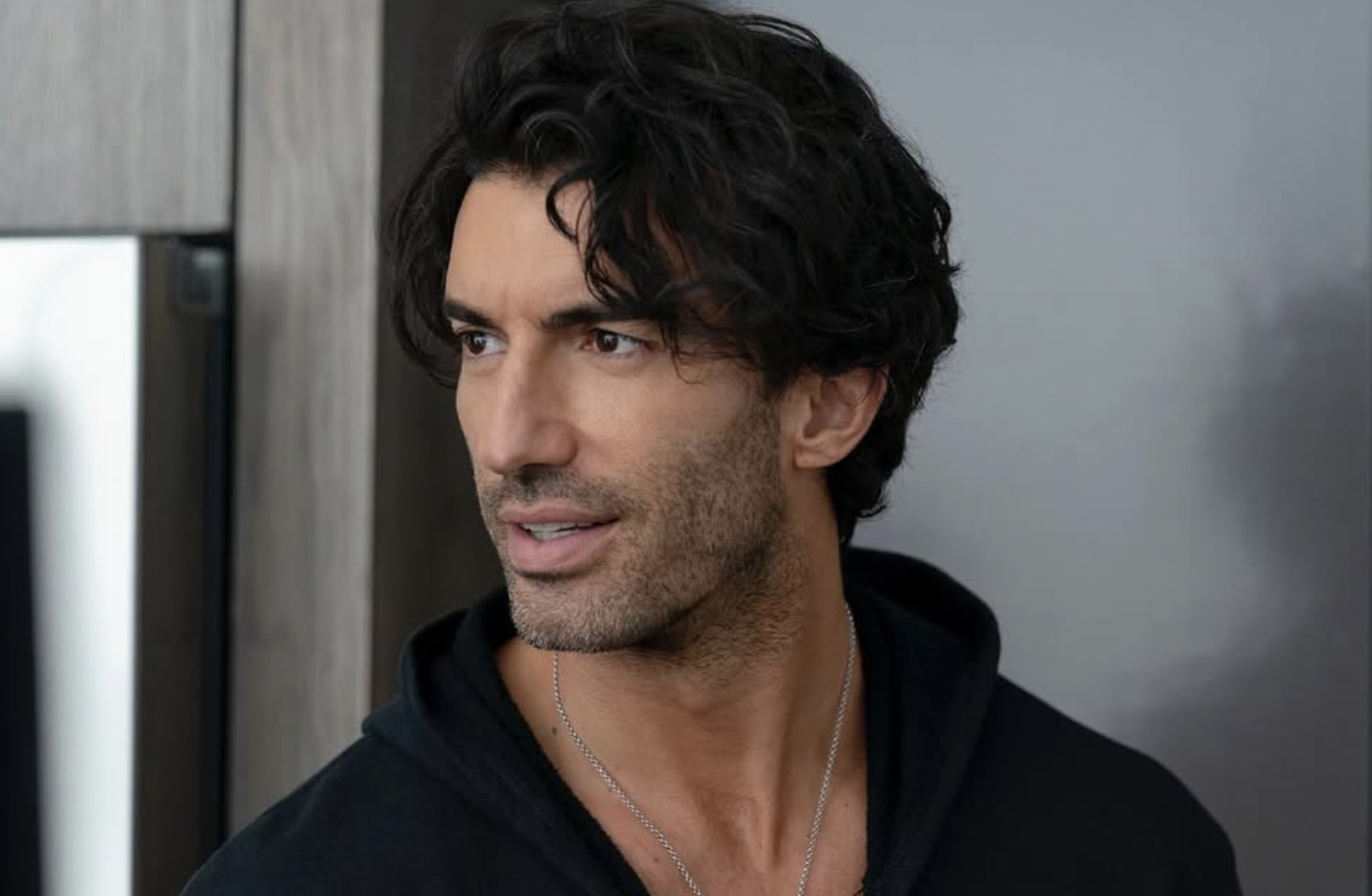 Justin Baldoni Allegedly 'Forced Himself on Women,' Driver Claims in ...