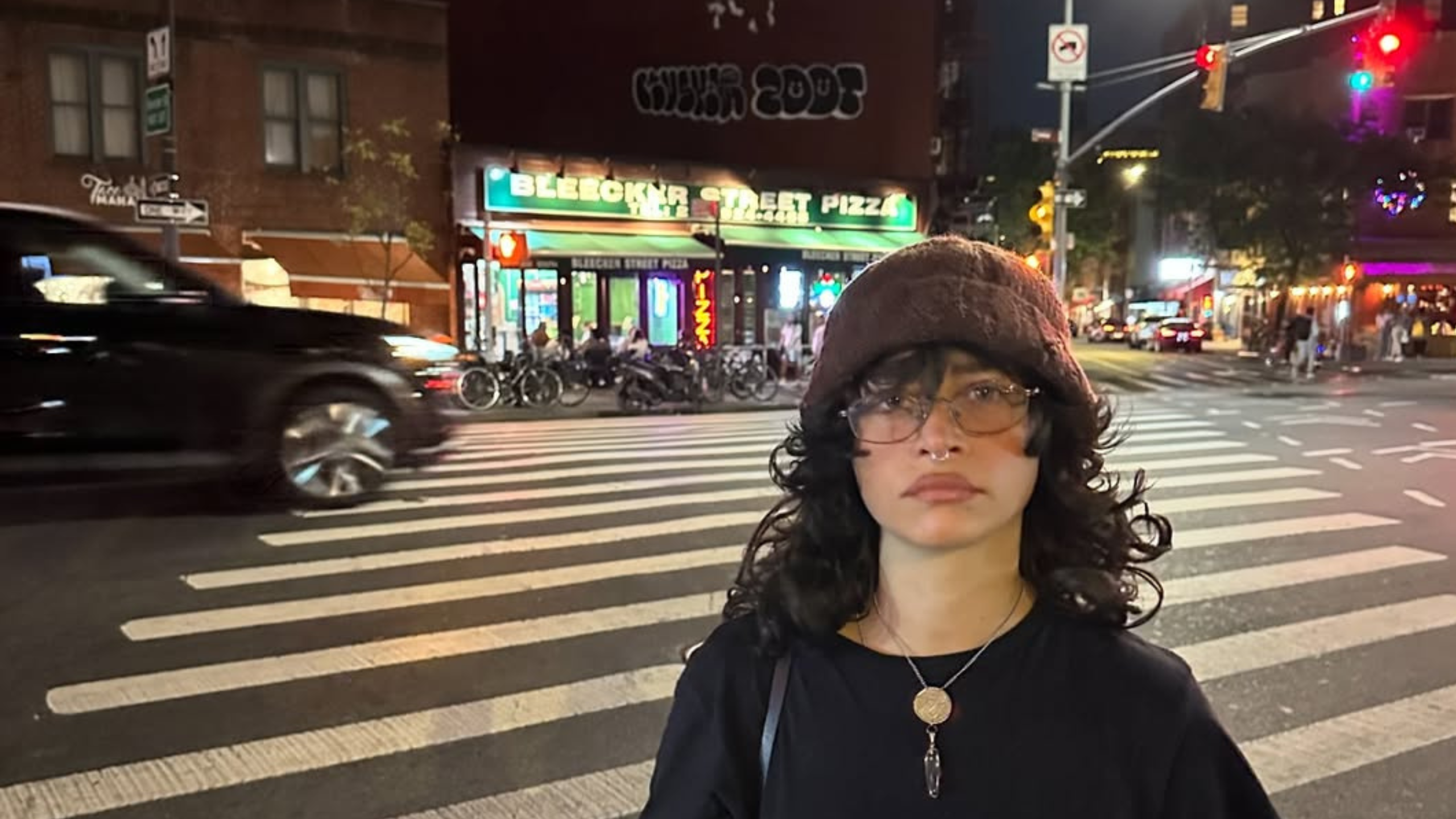 Who is Odessa A'zion? Quick Facts on the 'Marty Supreme' Actress That ...