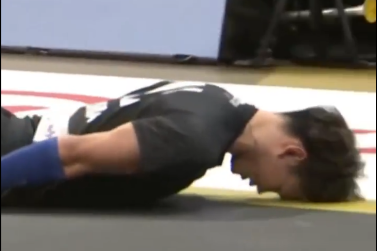 Who Is Yuji Nishida? Volleyball Pro's Dramatic Sliding Apology ...