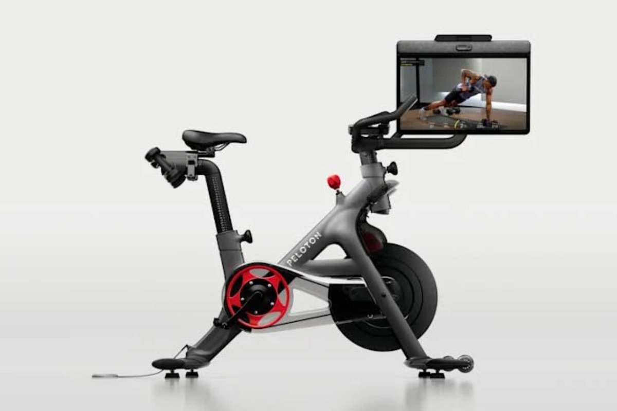 Peloton's New $4,000 AI Bike Just Flopped — Stock Plunges as Even Loyal ...