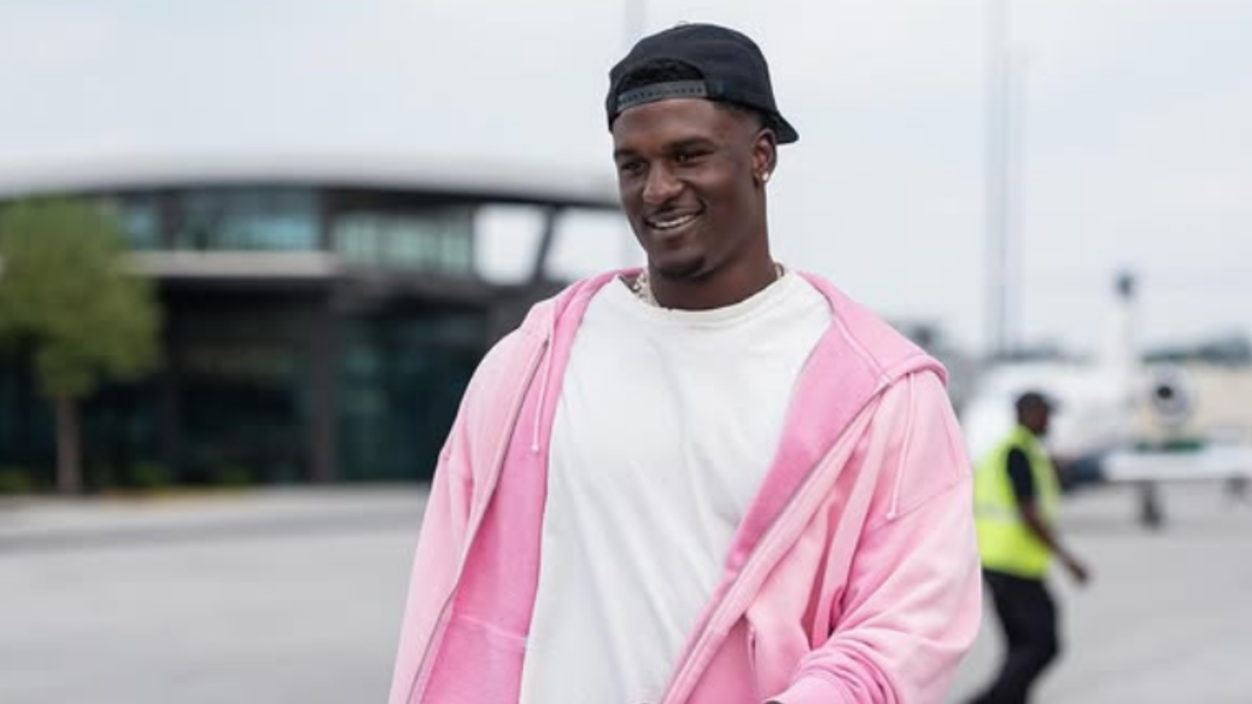 James Pearce Jr. Arrest Shakes Falcons After WNBA Star Link — What Does ...