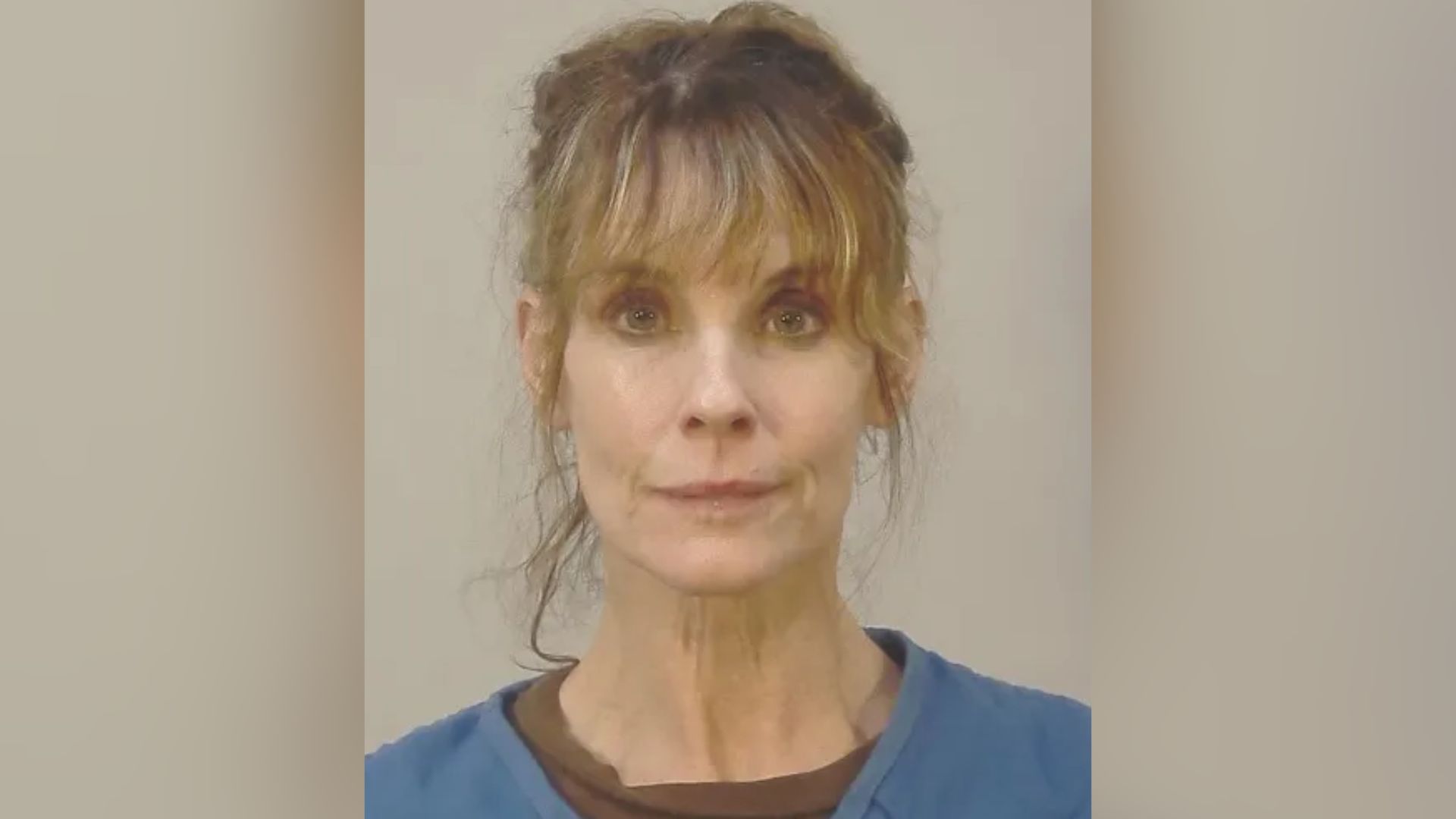 Baywatch Star Alexandra Paul Arrested for Freeing Dogs From Wisconsin ...