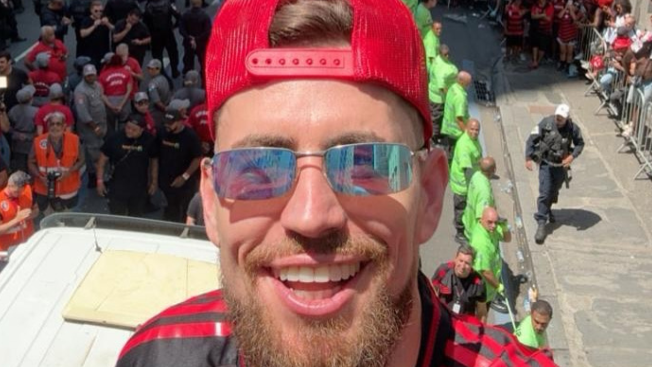 Who Is Jorginho Frello? Soccer Star Claims Chappell Roan's Security ...