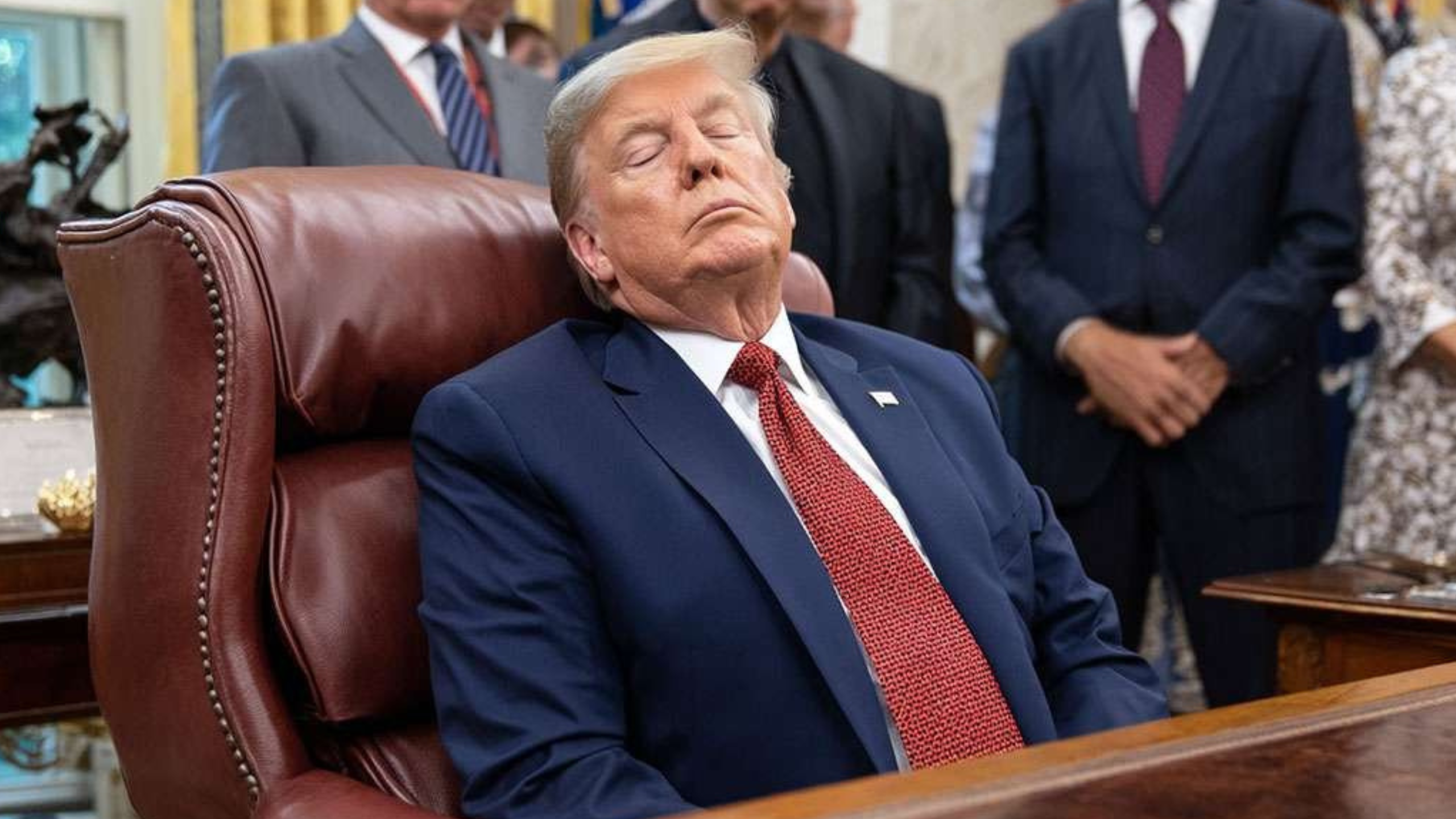 Trump Shares Bizarre Letter About His Own Death — With Stark Warning ...