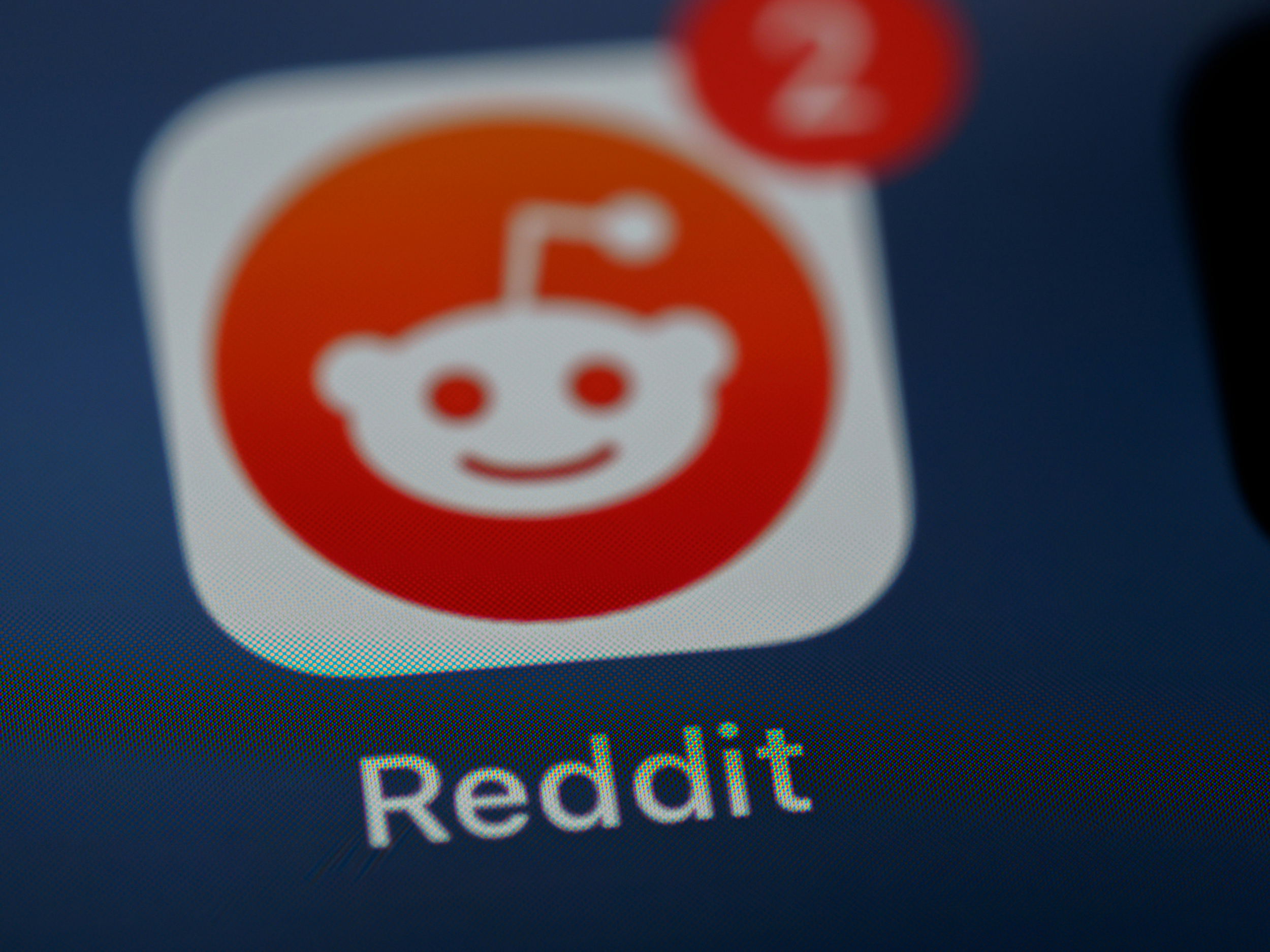 ICE Moves to Unmask Anonymous Reddit Critics With Grand Jury—Are YOUR ...