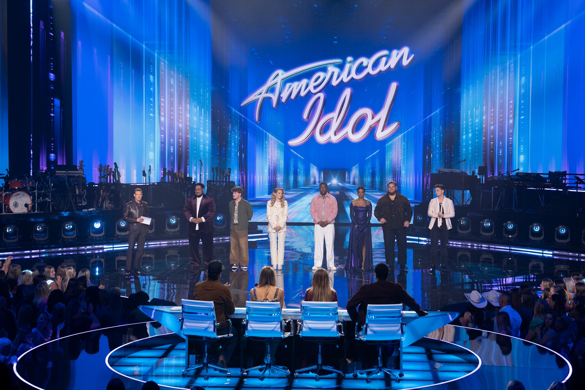 American Idol Contestants Struggle to Cover Taylor Swift's Songs ...