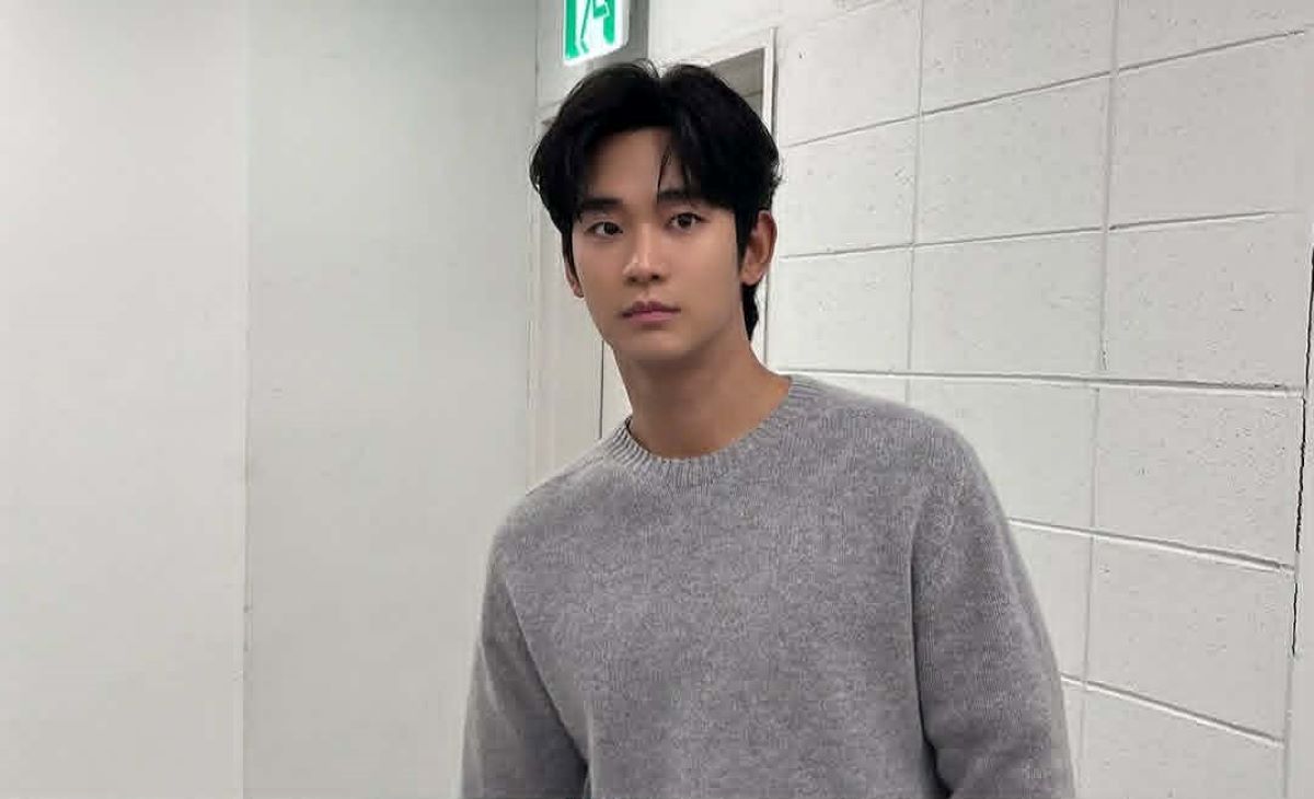 Kim Soo Hyun Health Concerns Grow After Actor Is Spotted to Be ...