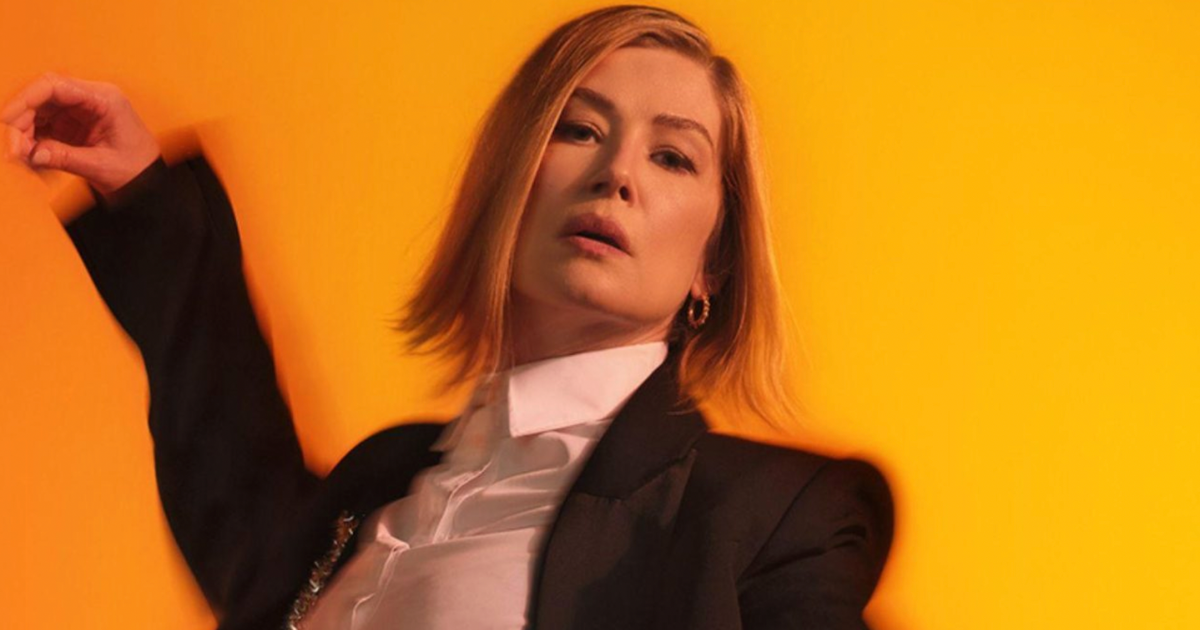 Is Theatre Etiquette Dead? Rosamund Pike Leaves Audience 'Stunned ...