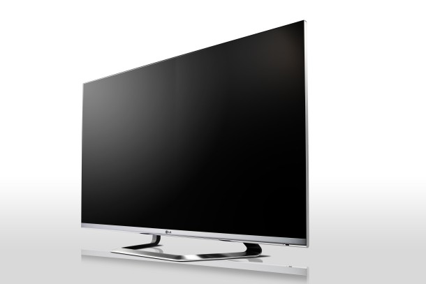 CES 2012: LG Announces 84-inch Smart TV With Kinect-Style Gesture ...