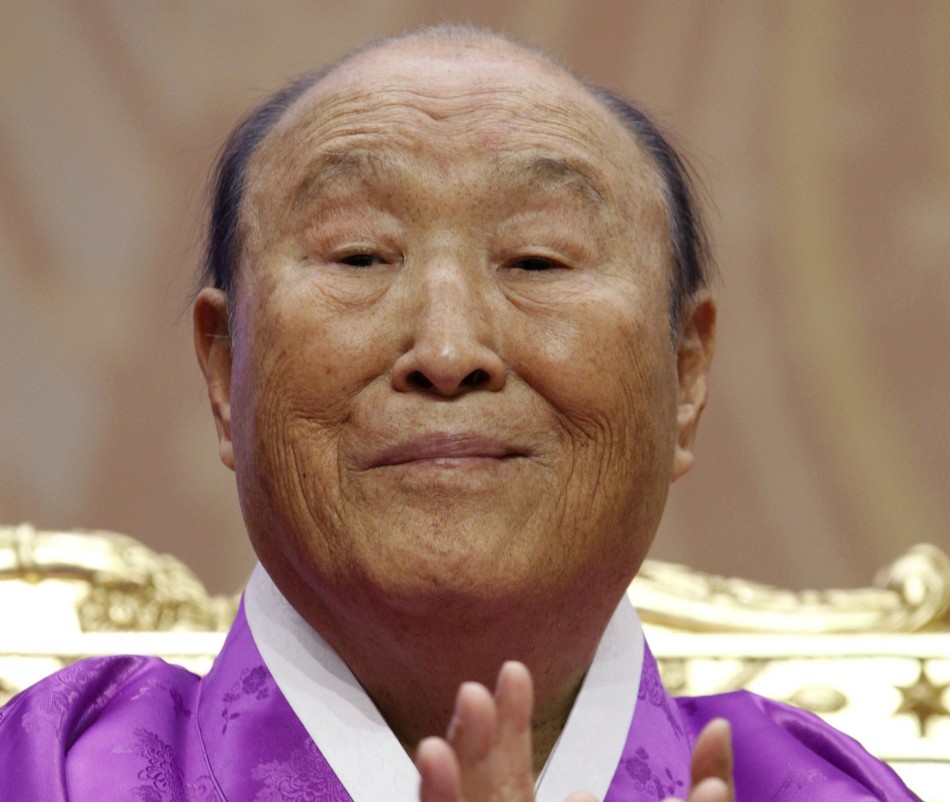 Rev Sun Myung Moon, Controversial Leader of Unification Church, Dies ...