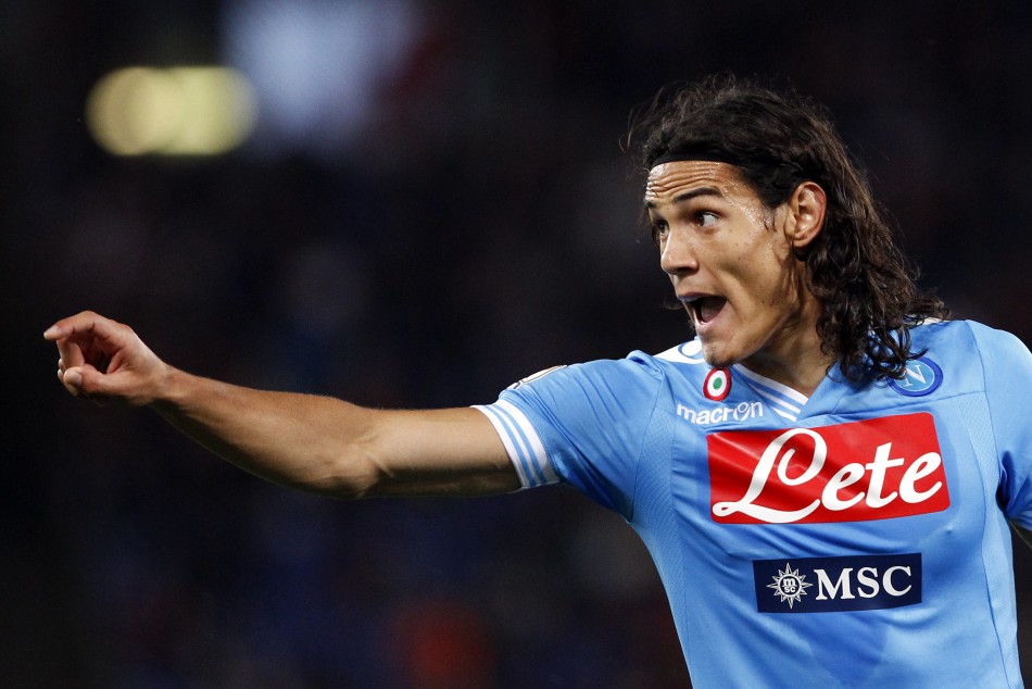 Cavani Open To Both Chelsea & Manchester City Moves | IBTimes UK