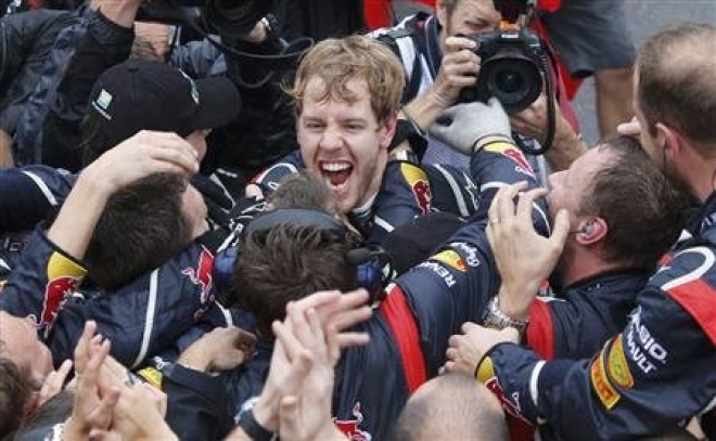 Sebastian Vettel wins third Formula 1 world title | IBTimes UK