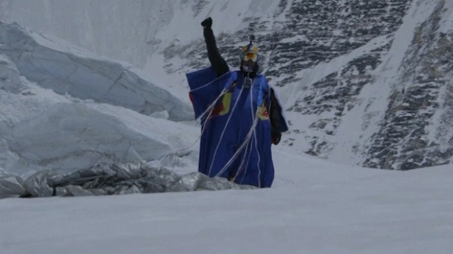 Russian Sets World Record for Highest Base Jump | IBTimes UK