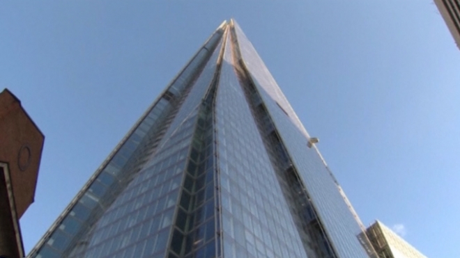 Queen Rises Above It All With Visit To London's Shard | IBTimes UK